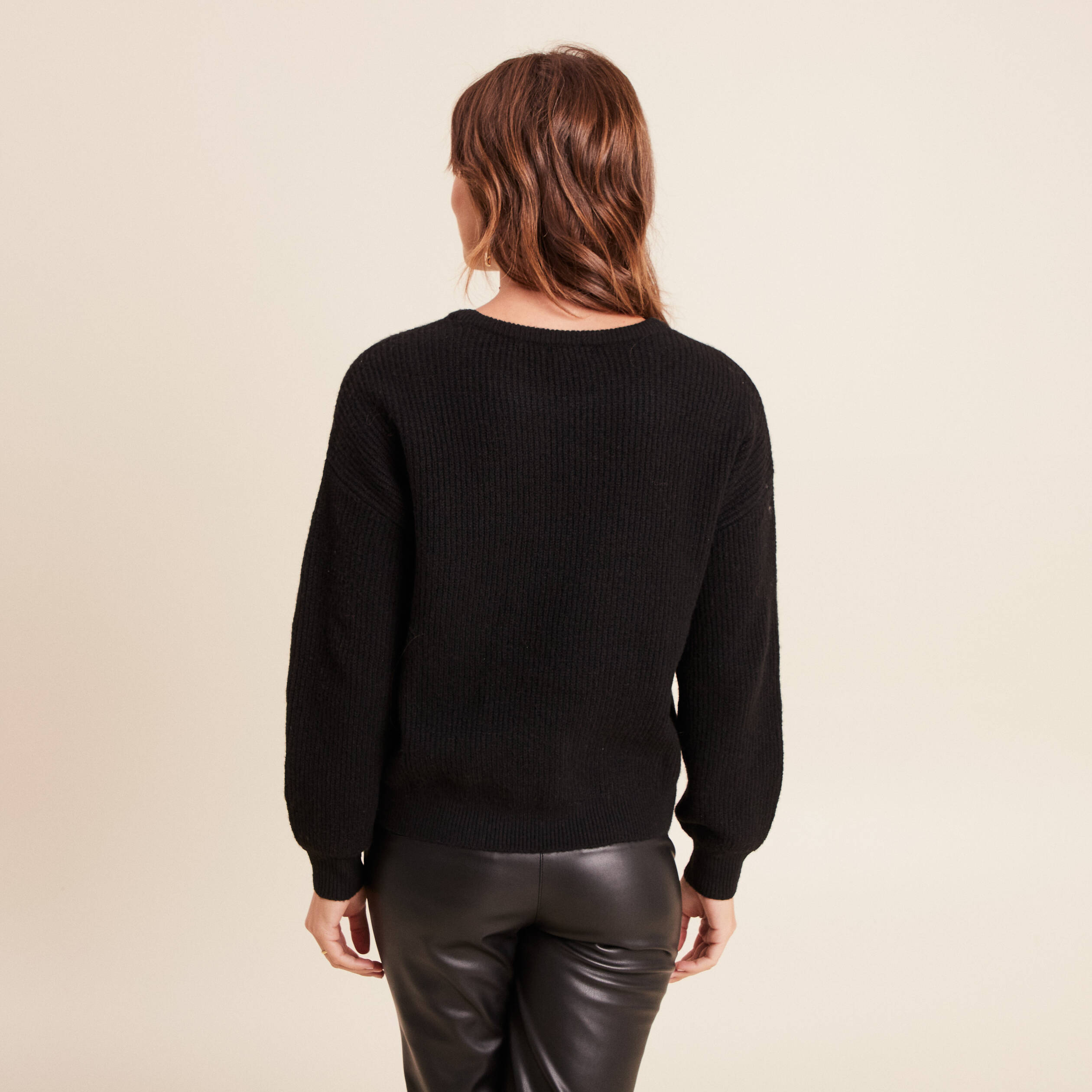 Pull col rond manches longues noir femme | Bréal