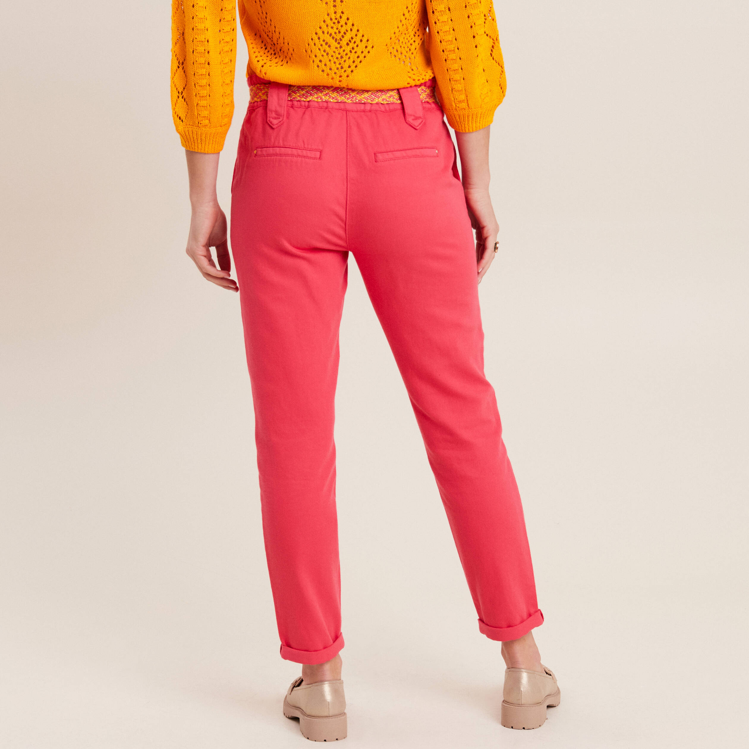 Pantalon carotte ceinturé rose cerise femme | Bréal
