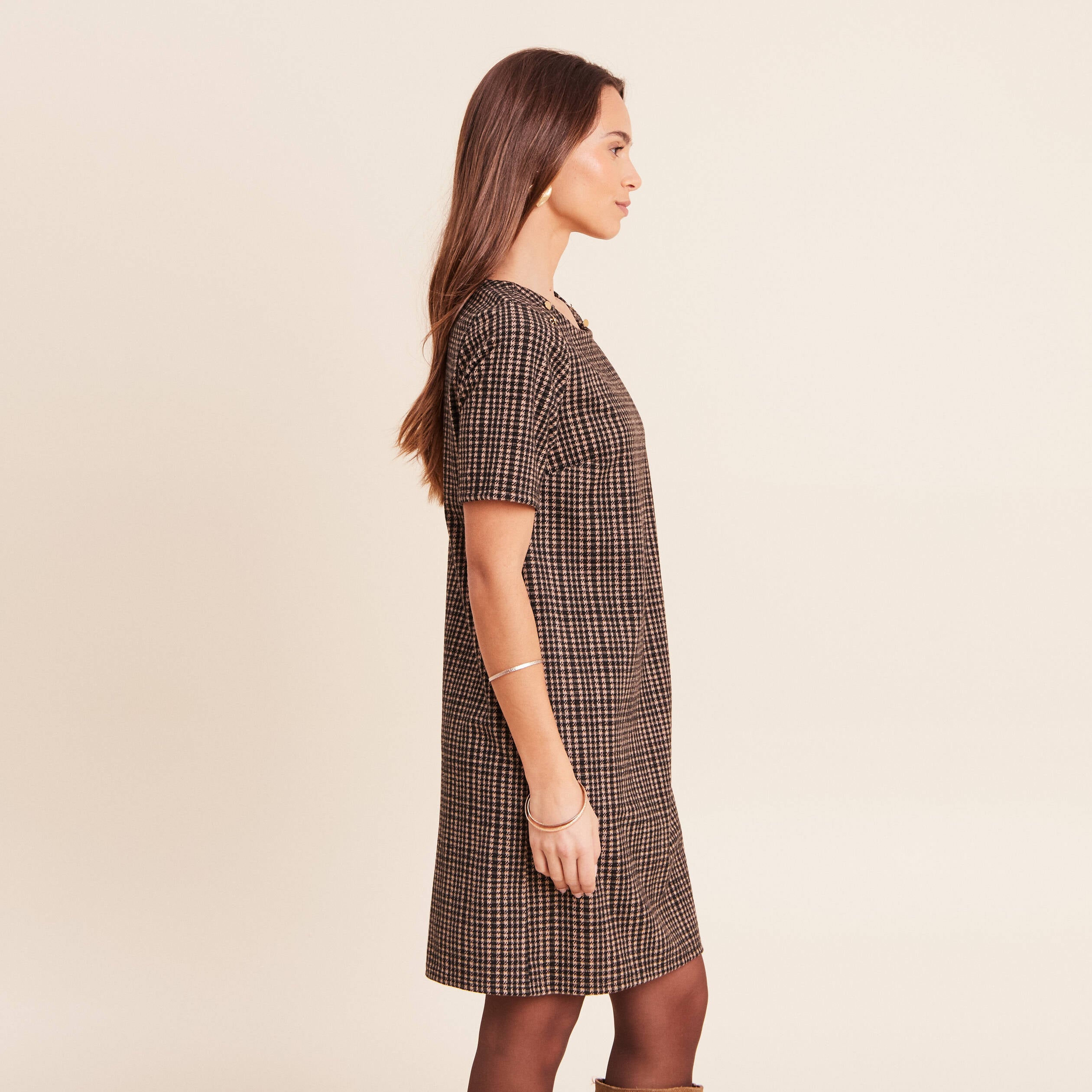 Robe droite courte en maille col rond noir femme | Bréal