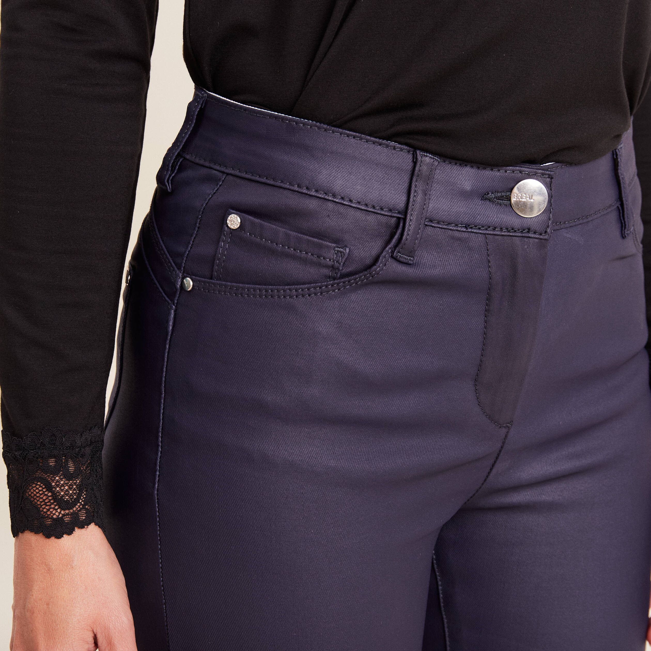 Pantalon magique ajusté bleu foncé femme | Bréal