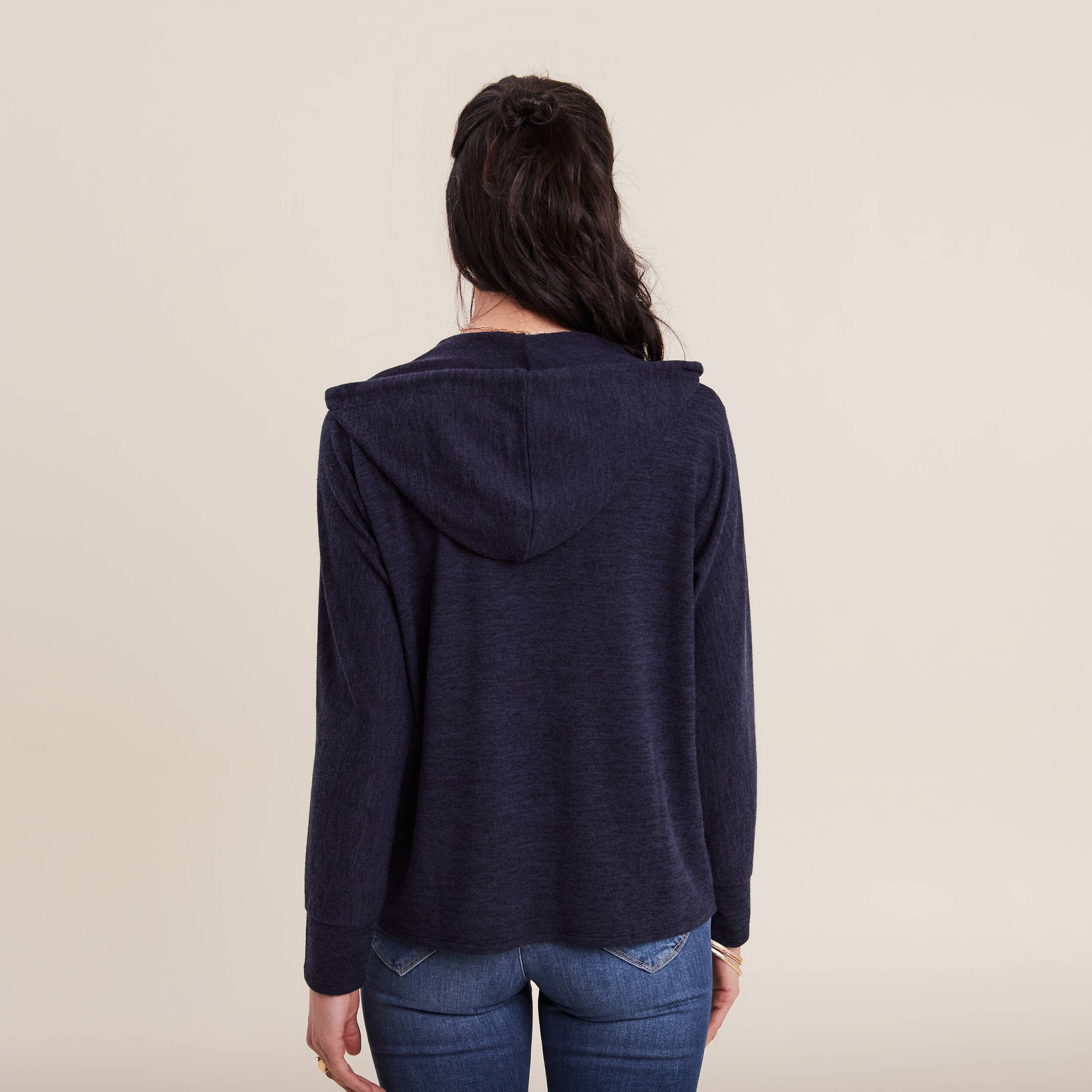 Gilet manches longues capuche bleu marine femme | Bréal