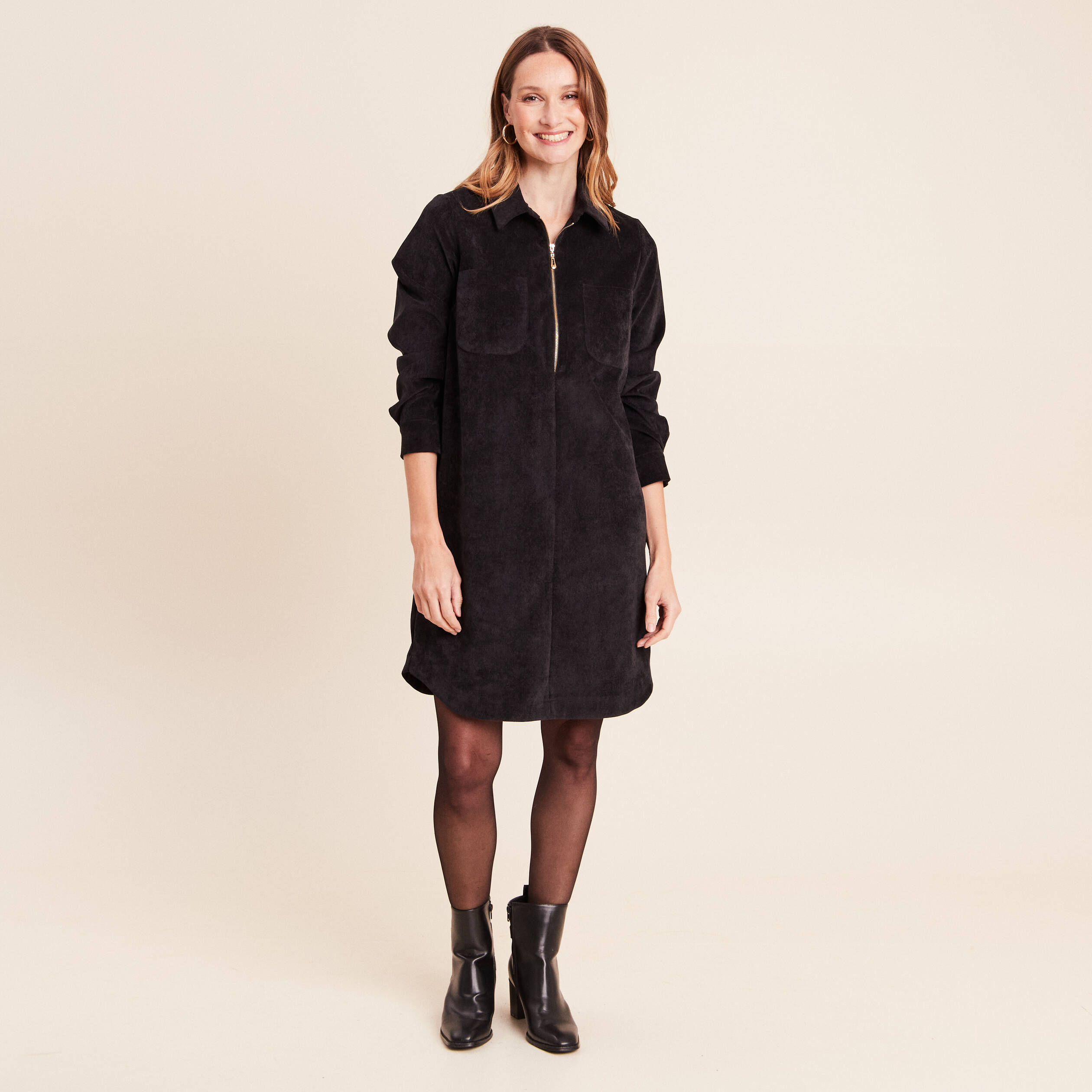 Robe droite courte velours col chemise noir femme | Bréal