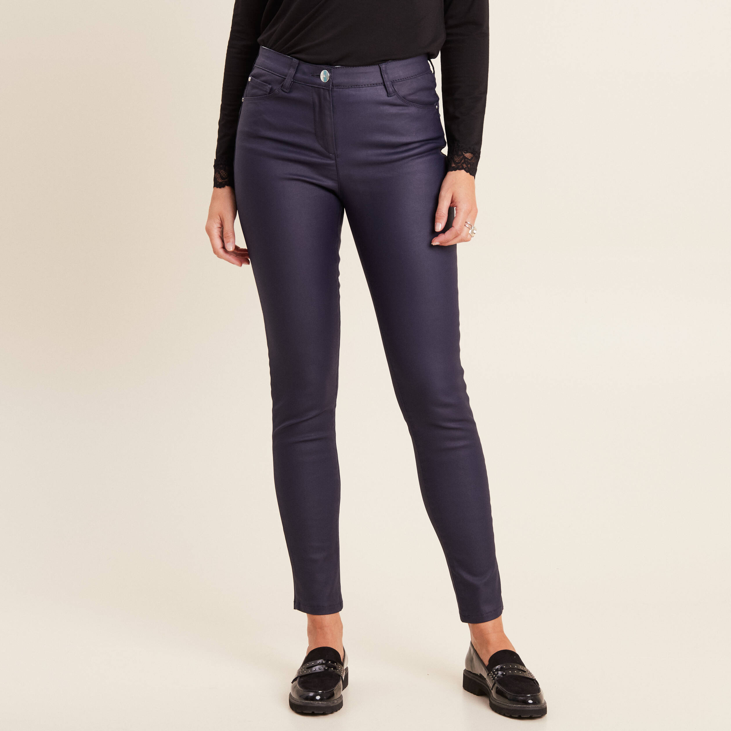 Pantalon magique ajusté bleu foncé femme | Bréal